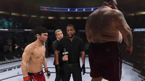 Ufc미국인 불량배는 10초 만에 한국 권투 선수의 머리를 뽑겠다고 위협했고 한국 챔피언의 황금 벨트를 낚아챘습니다 뜻밖에도 그는 마른 최두호에게 구타를 당해 온몸이