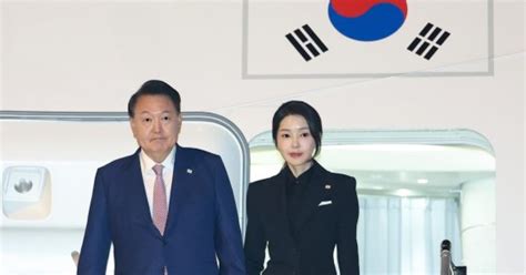 윤 대통령 이시바 일본 총리 라오스서 첫 회담 한다