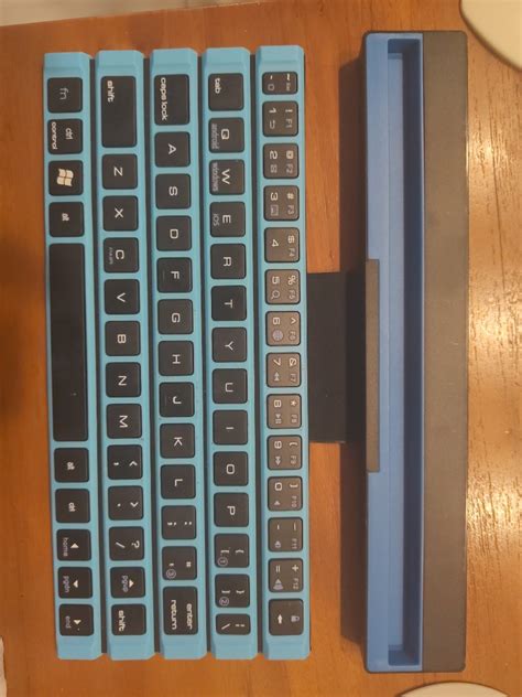 Bluetooth Keyboard Portable Foldable Rollable Compact Keyboard Mini Computers And Tech Parts