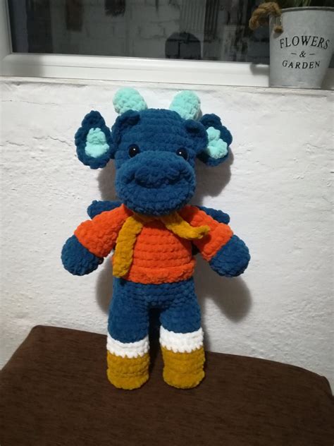 Плетени играчки на една кука гр София Студентски град • Olx Bg