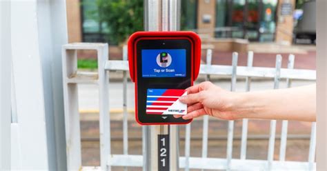 Houston Metro Launches Contactless Fare Payment Upgrade Mass Transit