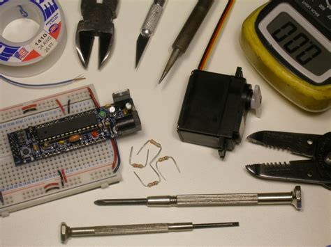 Servo Feedback Hack Free 8 Steps Instructables