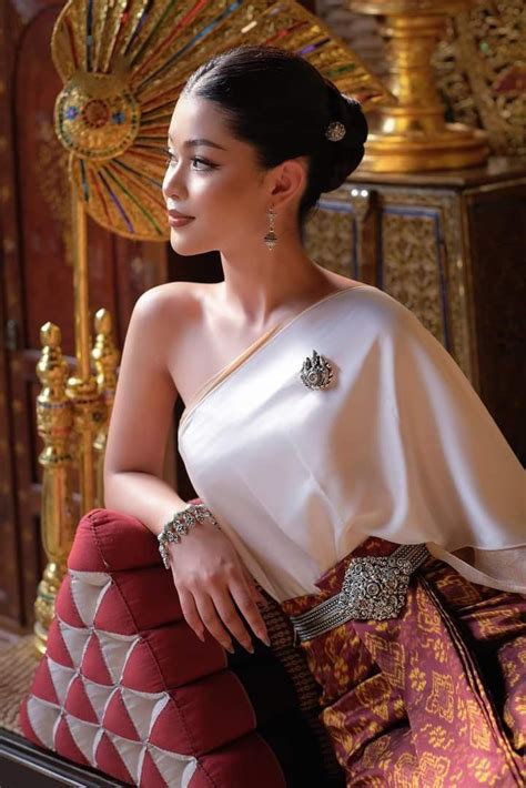 Khmer Traditional Costume 🇰🇭 Khmercivilization Beautifulkhmerwoman