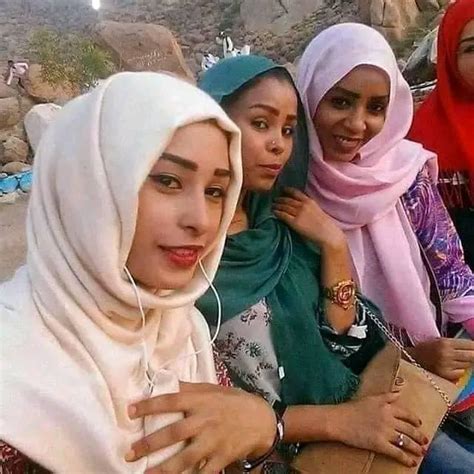 بنات السودان