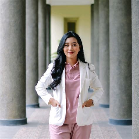 i dewa agung ayu diva candraningrat universitas gadjah mada ugm
