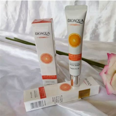 خرید و قیمت کرم دور چشم ضد لک ویتامین سی شب و روز از غرفه آرایشی شب وروز