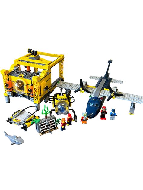 Lego Deep Sea Operation Base Brickr