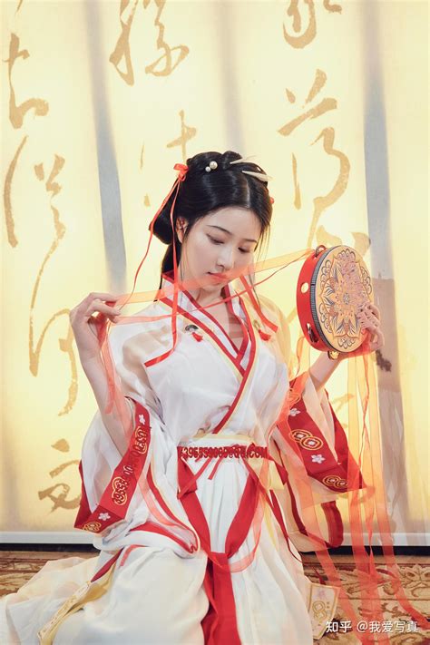 年年nnian 全套124期and附视频写真合集【375g】 知乎