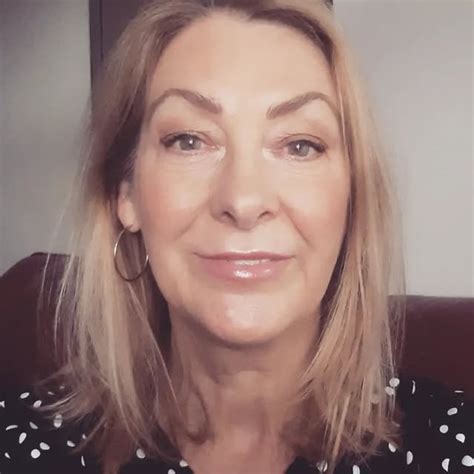 Caroline Rothwell Carolinerothwellster • Threads Say More