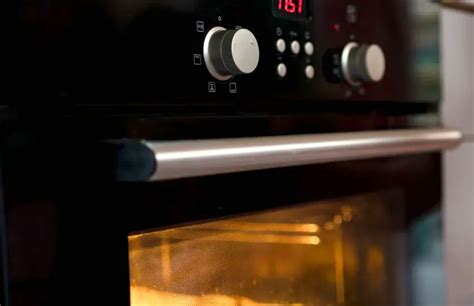 Microwave Keeps Tripping Circuit Breaker Expert Tips To Fix