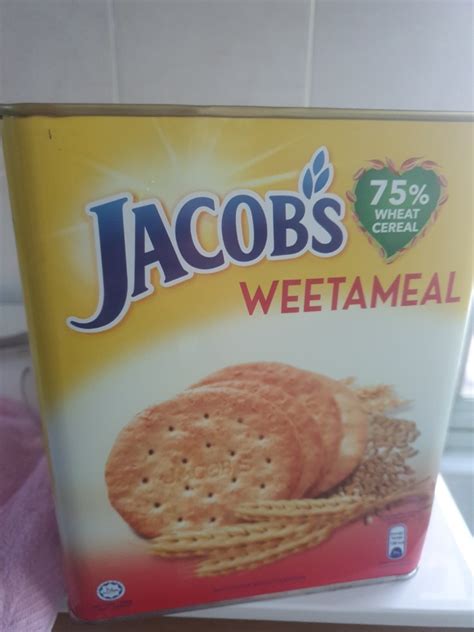 Free Empty Biscuit Tin Everything Else On Carousell