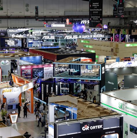 Intels One Minute Battlemage Gpu Demo Is Good News For Lunar Lake Handhelds The Verge Intels One Minute Battlemage Gpu Demo Is Good News For Lunar Lake Handhelds The Verge