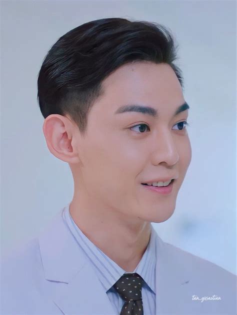 ปักพินโดย Montoq18 ใน Tang Xiao Tian