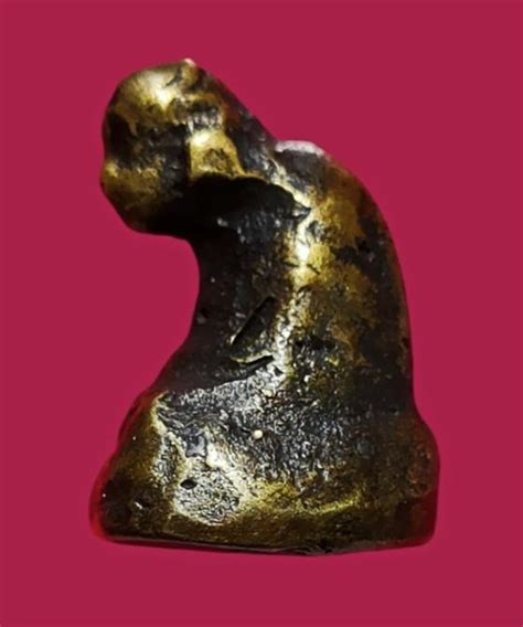 รูปหล่อโบราณหลวงพ่อเขียน วัดสำนักขุนเณร Ennxo