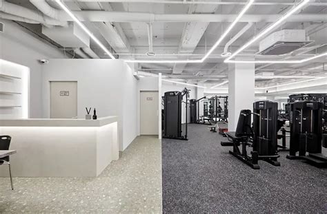 블랙and화이트톤 깔끔한 50평 피티샵 인테리어 강서구 등촌동