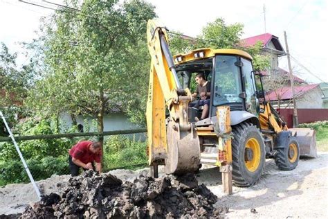 У Коломиї триває капітальний ремонт вул Винниченка ФОТО