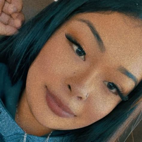 Bianka Gonzalez Its Biankaaa • Threads Say More