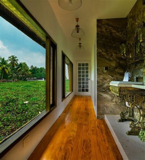 Deluxe Houseboat In Alleppey Online Booking Kerala