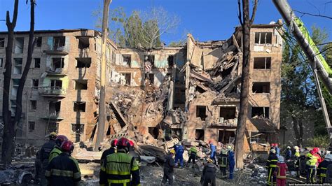 Нічна атака по Києву Кількість загиблих зростає Читайте на Ukr Net