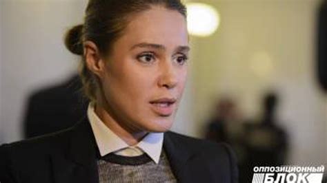 Правоохоронці повідомили про підозру в недекларуванні майна нардепу Королевській