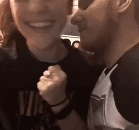 Smile Paused Lightspeed