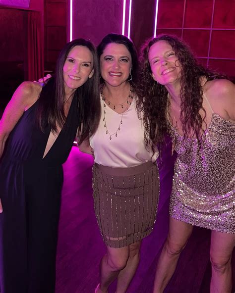 Flora Bea Nyc Florabeanyc • Instagram Photos And Videos