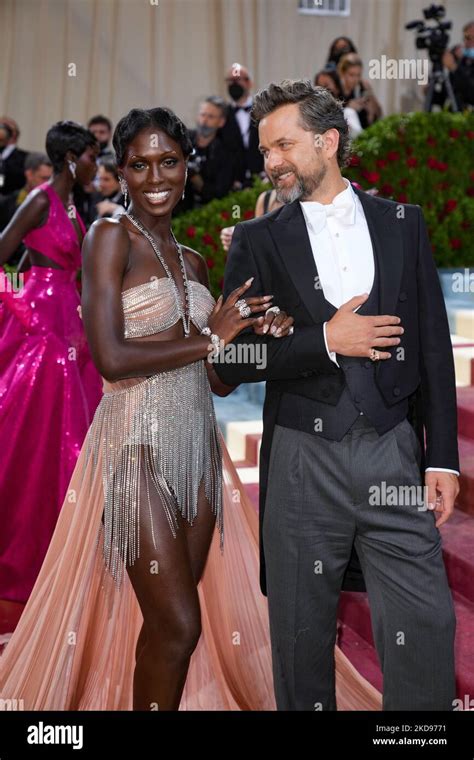 New York New York May 02 Jodie Turner Smith And Joshua Jackson