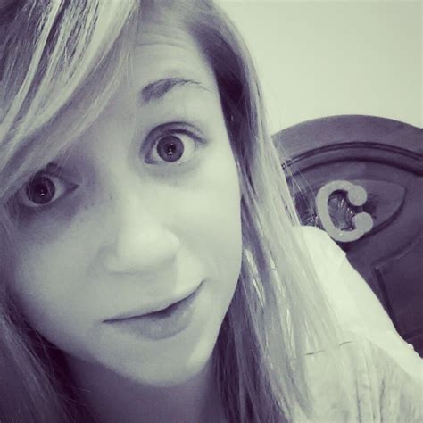 Dripping Wet Pussy Selfie