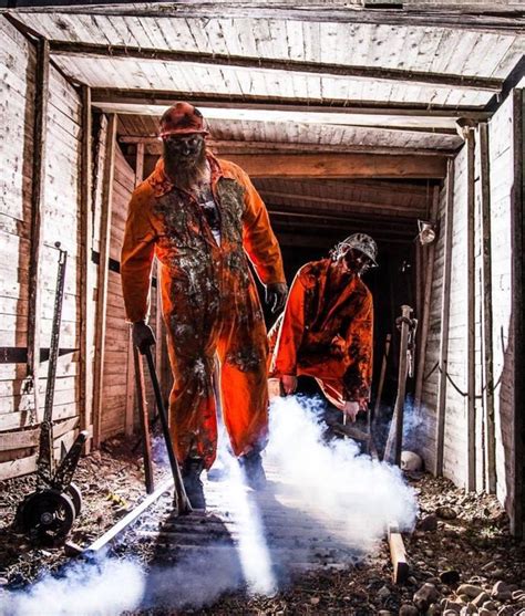 The 10 Best Haunted Houses In And Around Nyc Purewow