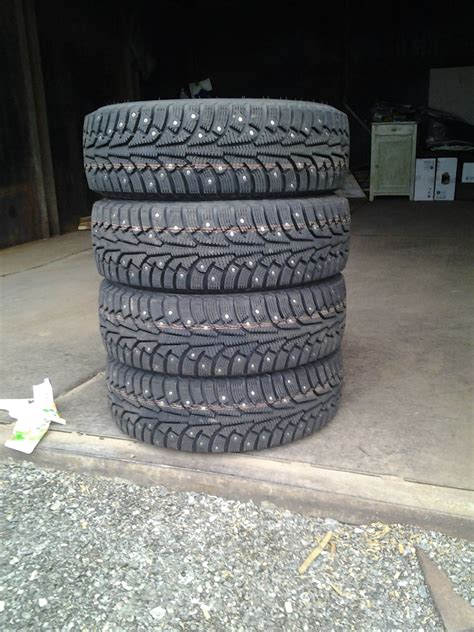 зимняя резина Nokian Nordman 5 175/65/R14 — Lada 2114, 1,6 л, 2012 года ...