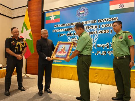 တရုတ်နဲ့ အိန္ဒိယတို့ မြန်မာစစ်အုပ်စုကို စစ်လက်နက်ပစ္စည်းတွေ ထောက်ပံ့နေ