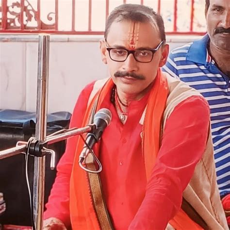 पंडित सुबोध जी Vyassubodhjiramayani • Threads Say More