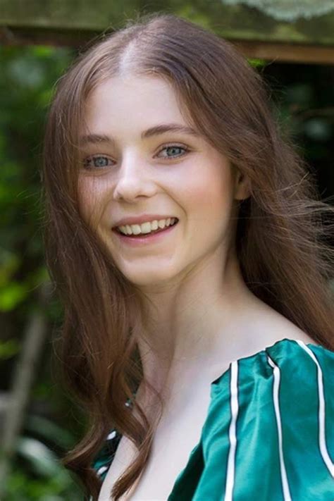 Thomasin Mckenzie Gcm Celebrities Actresses Girl