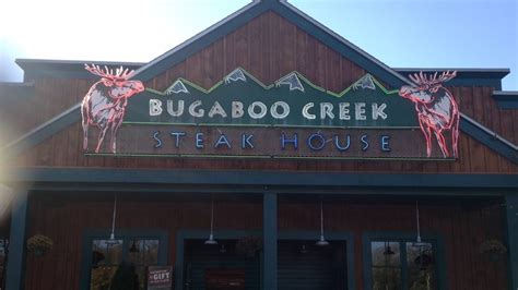 This Bizarre Steakhouse Chain Was Unlike Any Other In America