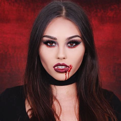 Sexy Vampire Makeup