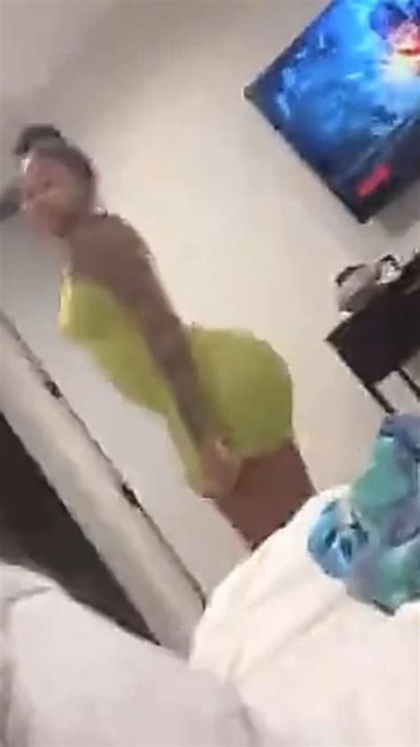The Way Her Fat Ass Jiggles😍 R Imkaylab