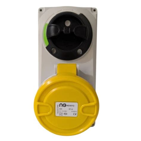 Niglon 16113 32a 110v Interlocking Switched Socket