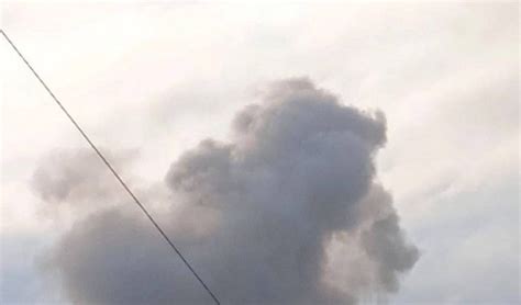 Росіяни влучили в житловий будинок у центрі Києва Хронікерс