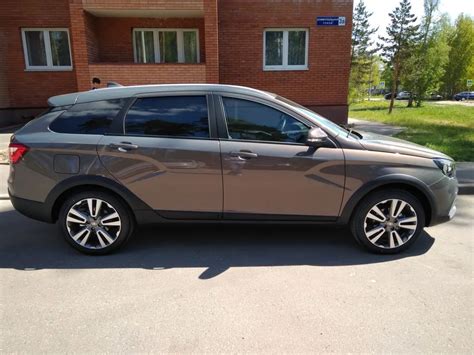 Лада Веста Св Кросс Фантом Фото — Фото Картинки