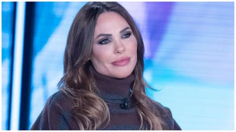 Ilary Blasi Tutti Sapevano Che Totti Aveva Una Storia Parallela