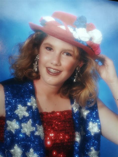 Glamour Shots Mid S Hated This Still Do R Blunderyears