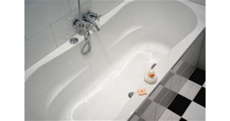 Майка удави сина си защото имал малък пенис