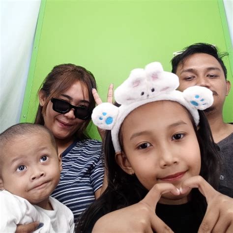 Niela And Besti Youtube