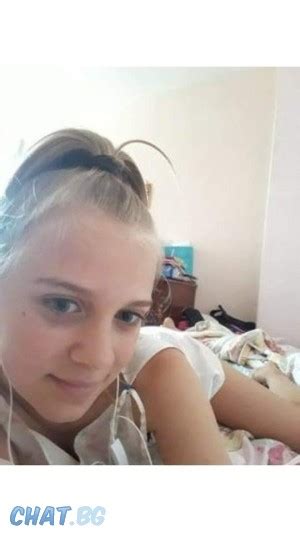 Голи момичета на 11 12 годишни