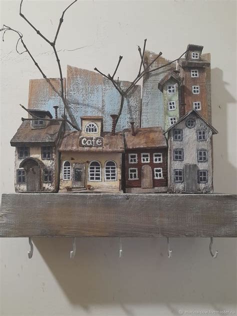 Ключница настенная Тихая улочка в интернет магазине Ярмарка Мастеров по цене 3700 ₽ Swmb2ru