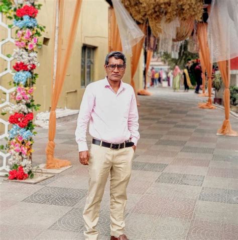 ঝালকাঠিতে এক ভিন্নধর্মী ঘটনার জন্ম দিয়েছে দুই শিক্ষার্থী। বিলের তদবির