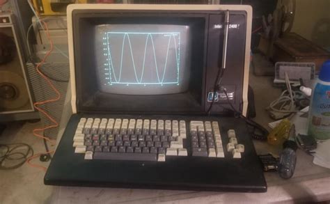 Intecolor 2427 Terminal Emulating A Tektronix 4010 In Vector Graphics Mode R Retrobattlestations