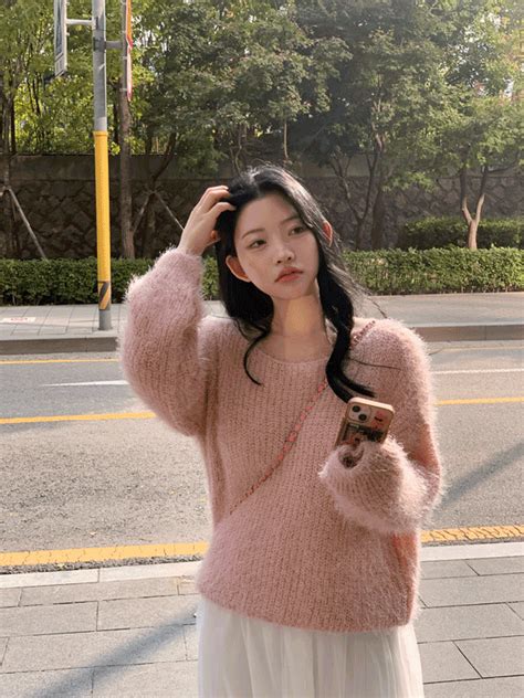 [여리핏 포근포근] 다비 앙고라 부클 루즈 보트넥 니트 4color 에이블리