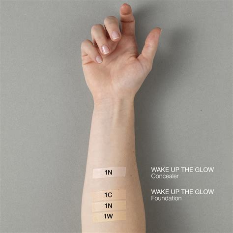 Köp Isadora Wake Up The Glow Concealer 1n 10 Ml Apohem