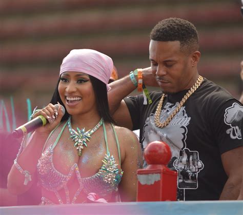 Nicki Minaj Carnival Nip Slip Drunkenstepfather Com